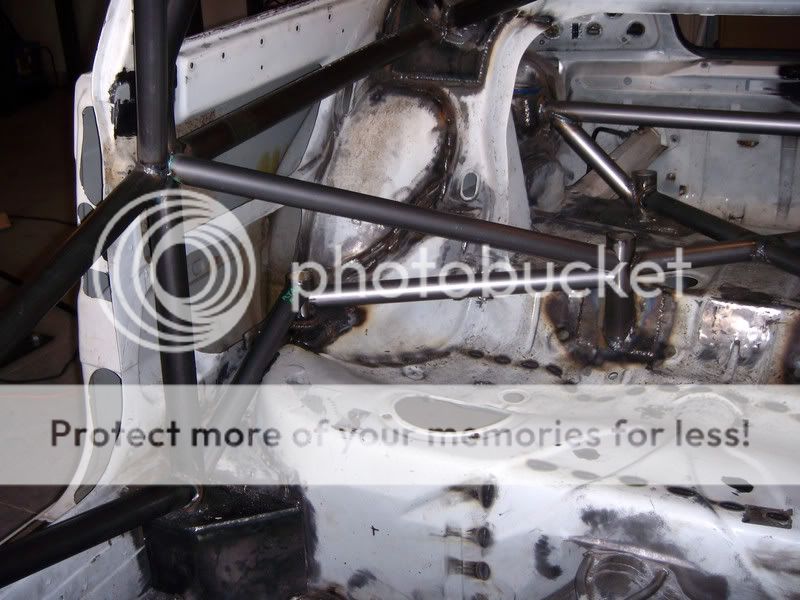 E36 E36 Race Car Chassis w/ FULL cage